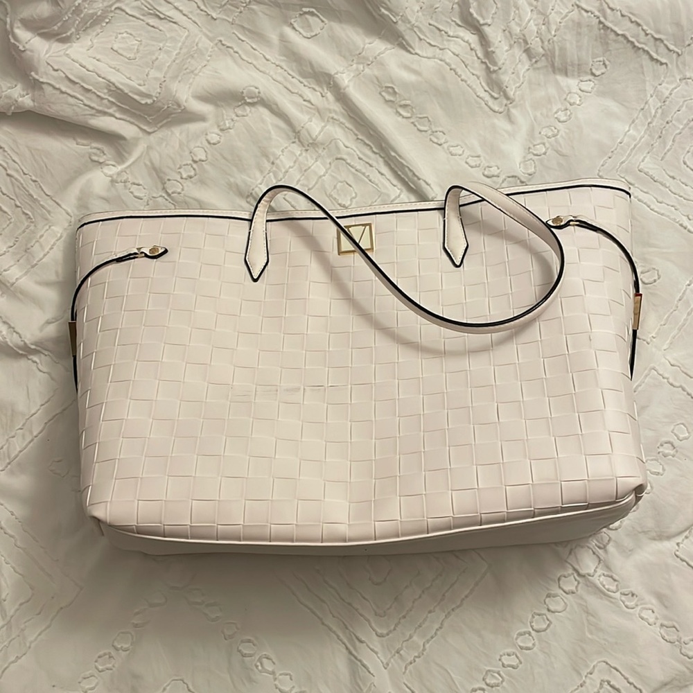 Victoria’s Secret White Bag With Texture - Gem